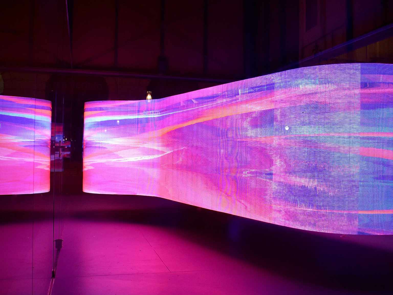 Barco kiest resoluut voor duurzame binnenvaart | POM West-Vlaanderen